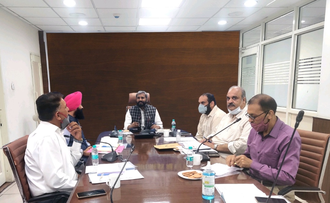 CEO Punjab meets representatives of higher education institutions ...